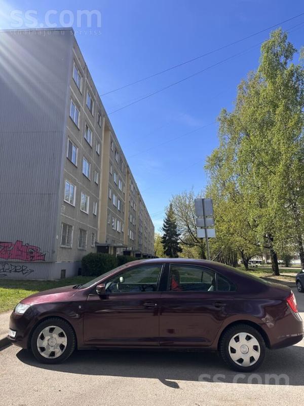Skoda Rapid 2013 Rīga, ar dzinēja tilpumu 1.60 L un nobraukumu 250 tūkst. km par 3850 €, foto 5 vietnē AUTOMOTO.COM.LV