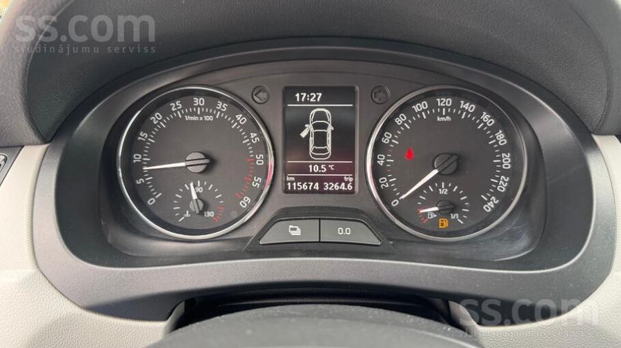 Skoda Rapid 2013 Rīga, ar dzinēja tilpumu 1.60 L un nobraukumu 0 tūkst. km par 3599 €, foto 13 vietnē AUTOMOTO.COM.LV