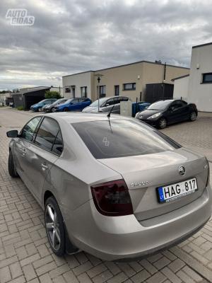 Skoda Rapid 2013 in Kaunas, with an engine capacity of 1.60 L and mileage of 285 thousand km for 4500 €, photo 5 on AUTOMOTO.COM.LV