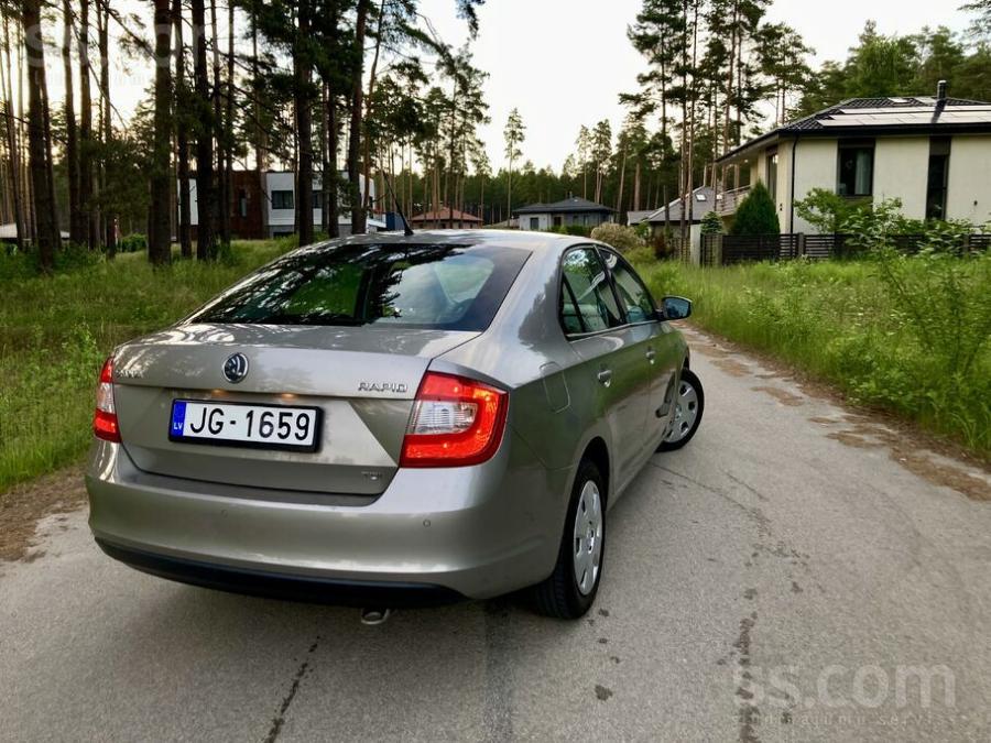 Skoda Rapid 2013 Rīga, ar dzinēja tilpumu 1.60 L un nobraukumu 115 tūkst. km par 4990 €, foto 8 vietnē AUTOMOTO.COM.LV