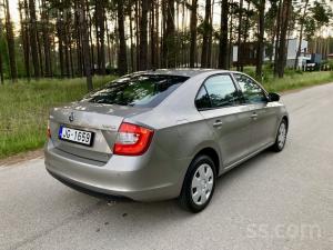 Skoda Rapid 2013 Rīga, ar dzinēja tilpumu 1.60 L un nobraukumu 115 tūkst. km par 4990 €, foto 14 vietnē AUTOMOTO.COM.LV