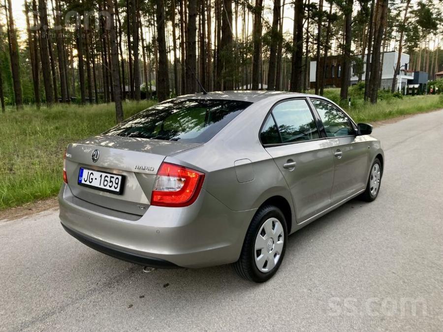 Skoda Rapid 2013 Rīga, ar dzinēja tilpumu 1.60 L un nobraukumu 115 tūkst. km par 4990 €, foto 14 vietnē AUTOMOTO.COM.LV