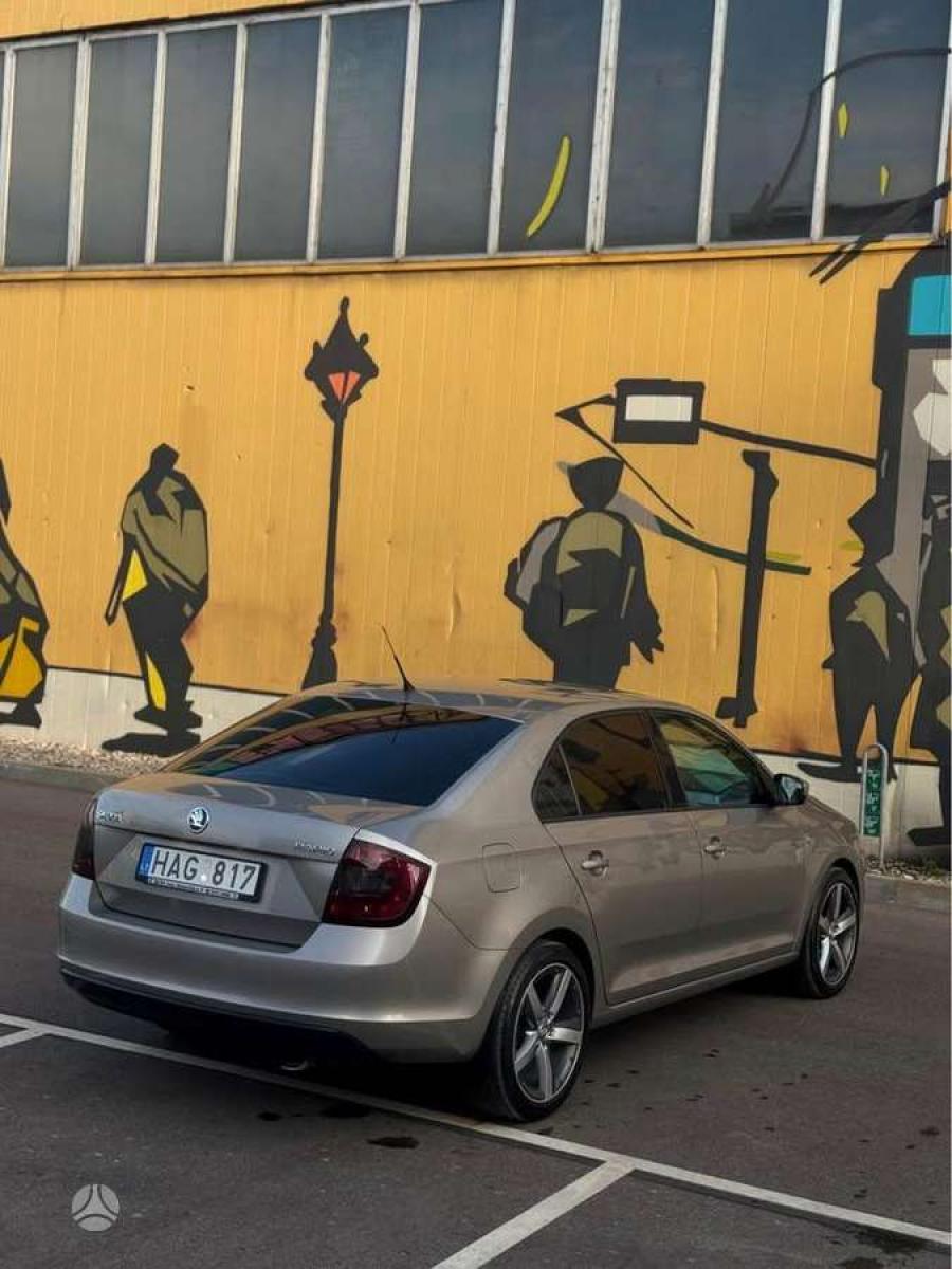 Skoda Rapid 2013 in Kaunas, with an engine capacity of 1.60 L and mileage of 290 thousand km for 4000 €, photo 5 on AUTOMOTO.COM.LV