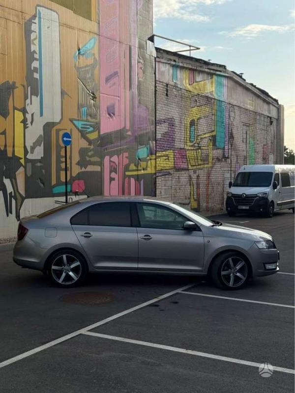 Skoda Rapid 2013 Kauņa, ar dzinēja tilpumu 1.60 L un nobraukumu 290 tūkst. km par 4000 €, foto 5 vietnē AUTOMOTO.COM.LV