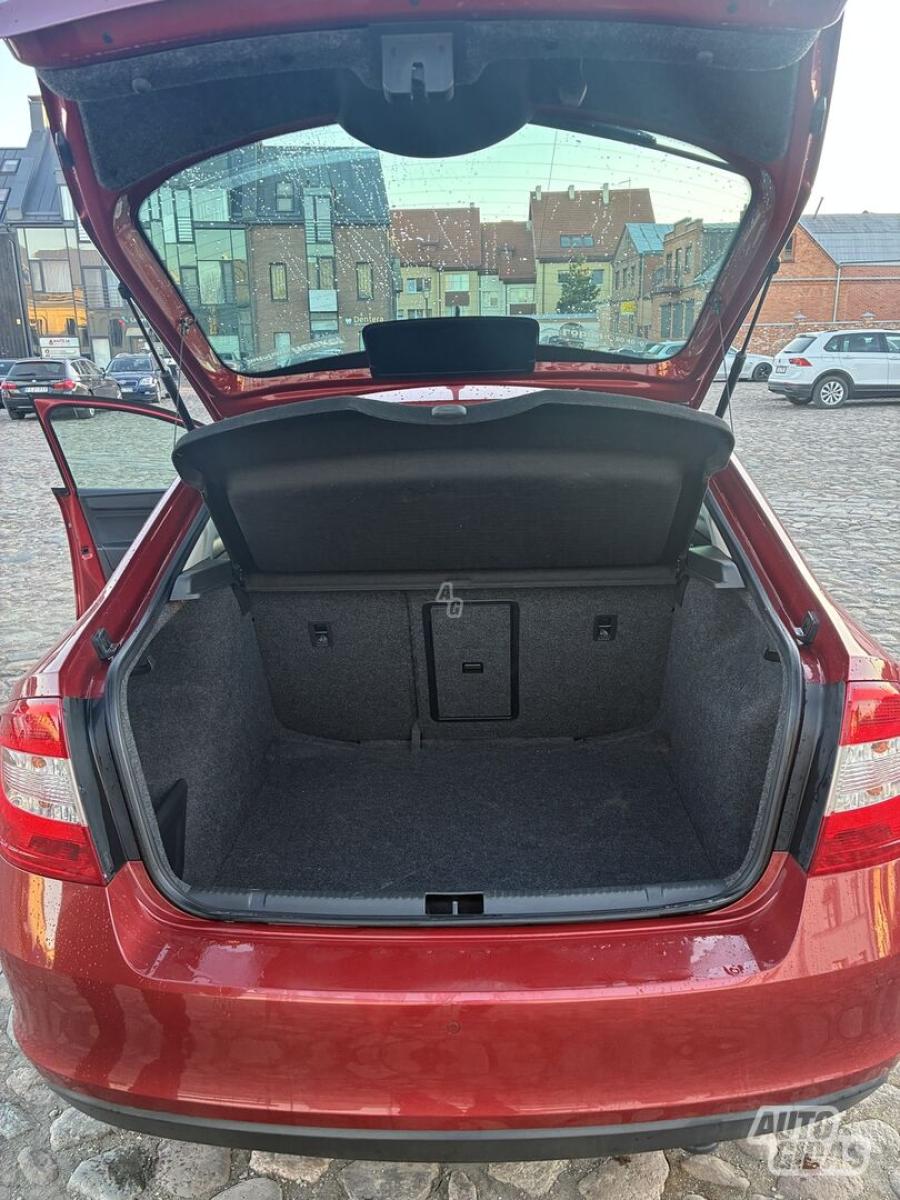 Skoda Rapid 2016 Viļņa, ar dzinēja tilpumu 1.40 L un nobraukumu 51 tūkst. km par 10500 €, foto 11 vietnē AUTOMOTO.COM.LV