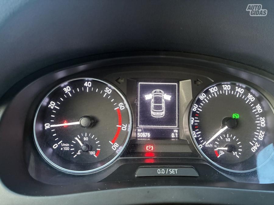 Skoda Rapid 2016 Viļņa, ar dzinēja tilpumu 1.40 L un nobraukumu 51 tūkst. km par 10500 €, foto 16 vietnē AUTOMOTO.COM.LV