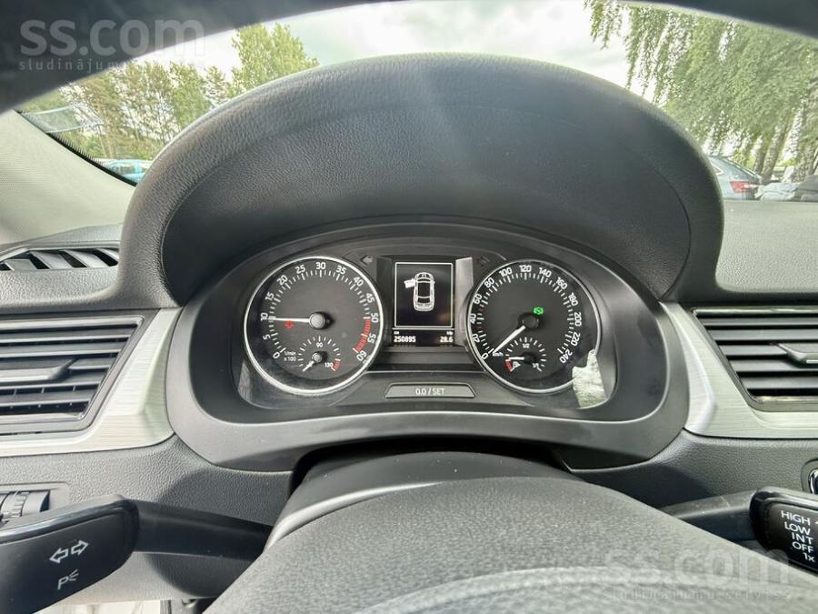 Skoda Rapid 2017 Rīga, ar dzinēja tilpumu 1.40 L un nobraukumu 0 tūkst. km par 5990 €, foto 23 vietnē AUTOMOTO.COM.LV