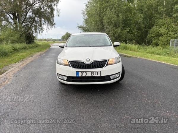 White Skoda Rapid 2013 in Tallinn, with an engine capacity of 1.20 L and mileage of 192 thousand km for 3899 €, photo 3 on AUTOMOTO.COM.LV