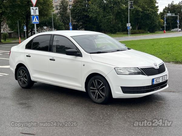 White Skoda Rapid 2013 in Narva, with an engine capacity of 1.60 L and mileage of 390 thousand km for 2499 €, photo 6 on AUTOMOTO.COM.LV
