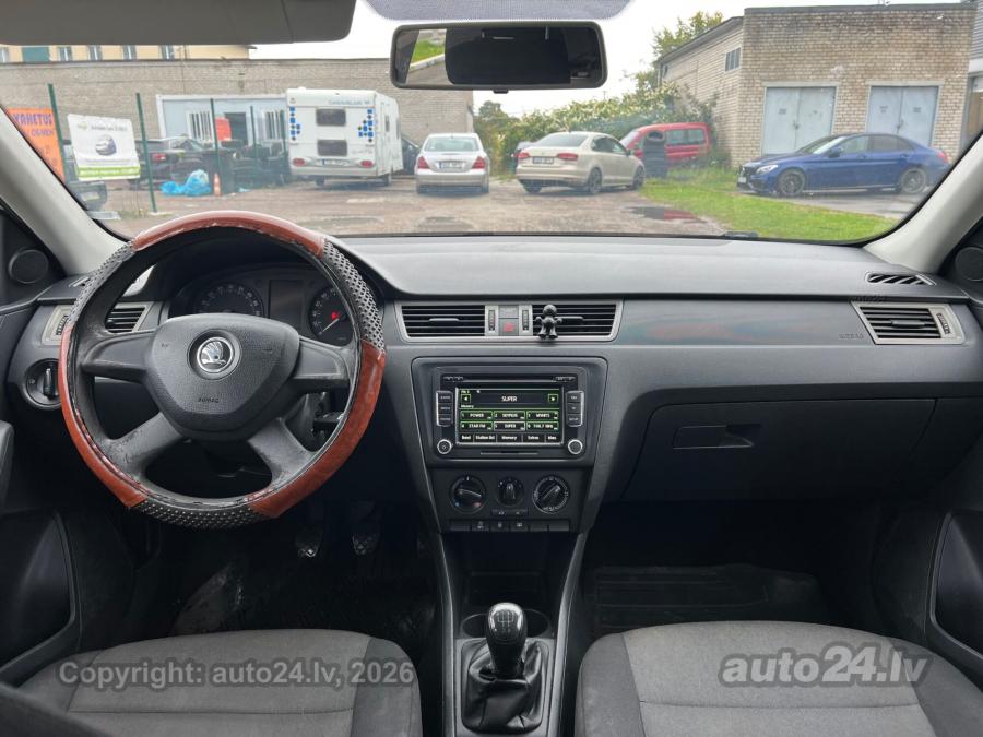 Balts Skoda Rapid 2013 Narva, ar dzinēja tilpumu 1.60 L un nobraukumu 390 tūkst. km par 2499 €, foto 13 vietnē AUTOMOTO.COM.LV