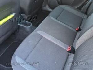 White Skoda Rapid 2014 in Tallinn, with an engine capacity of 1.60 L and mileage of 153 thousand km for 5490 €, photo 8 on AUTOMOTO.COM.LV