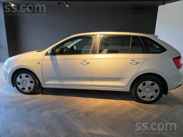 White Skoda Rapid 2014 in Riga, with an engine capacity of 1.60 L and mileage of 214 thousand km for 3600 €, photo 7 on AUTOMOTO.COM.LV