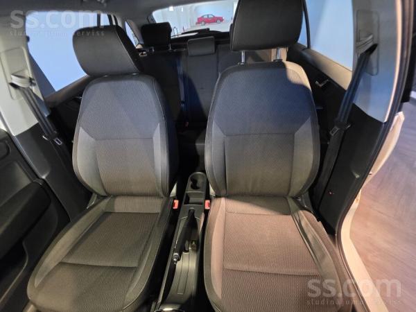 White Skoda Rapid 2014 in Riga, with an engine capacity of 1.60 L and mileage of 214 thousand km for 3600 €, photo 9 on AUTOMOTO.COM.LV