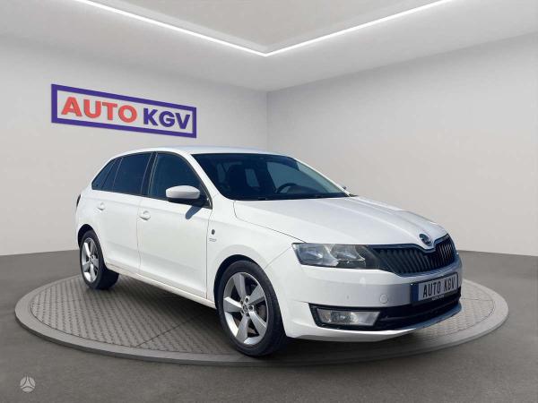White Skoda Rapid 2014 in Vilnius, with an engine capacity of 1.60 L and mileage of 231 thousand km for 5999 €, photo 8 on AUTOMOTO.COM.LV