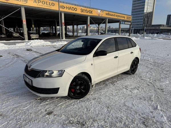 Balts Skoda Rapid 2015 Viļņa, ar dzinēja tilpumu 1.60 L un nobraukumu 218 tūkst. km par 3650 €, foto 1 vietnē AUTOMOTO.COM.LV