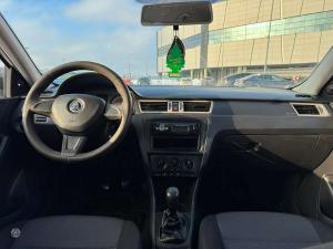 White Skoda Rapid 2015 in Vilnius, with an engine capacity of 1.60 L and mileage of 218 thousand km for 3650 €, photo 13 on AUTOMOTO.COM.LV