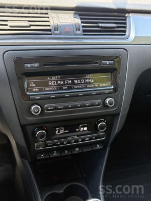 White Skoda Rapid 2015 in Riga, with an engine capacity of 1.60 L and mileage of 308 thousand km for 2150 €, photo 12 on AUTOMOTO.COM.LV