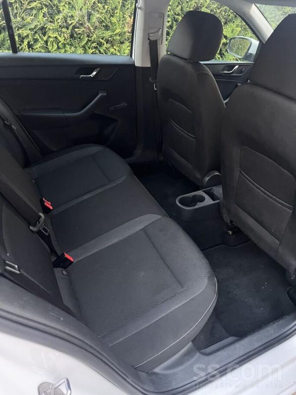 White Skoda Rapid 2015 in Ogre, with an engine capacity of 1.60 L and mileage of 250 thousand km for 3800 €, photo 9 on AUTOMOTO.COM.LV