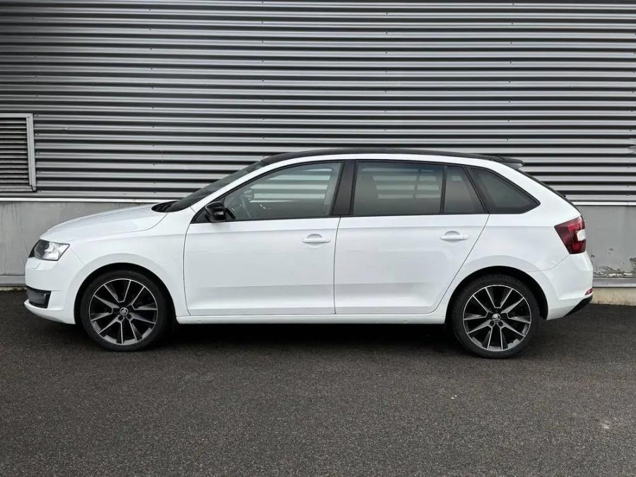 Balts Skoda Rapid 2015 Rīga, ar dzinēja tilpumu 1.20 L un nobraukumu 260 tūkst. km par 6200 €, foto 3 vietnē AUTOMOTO.COM.LV