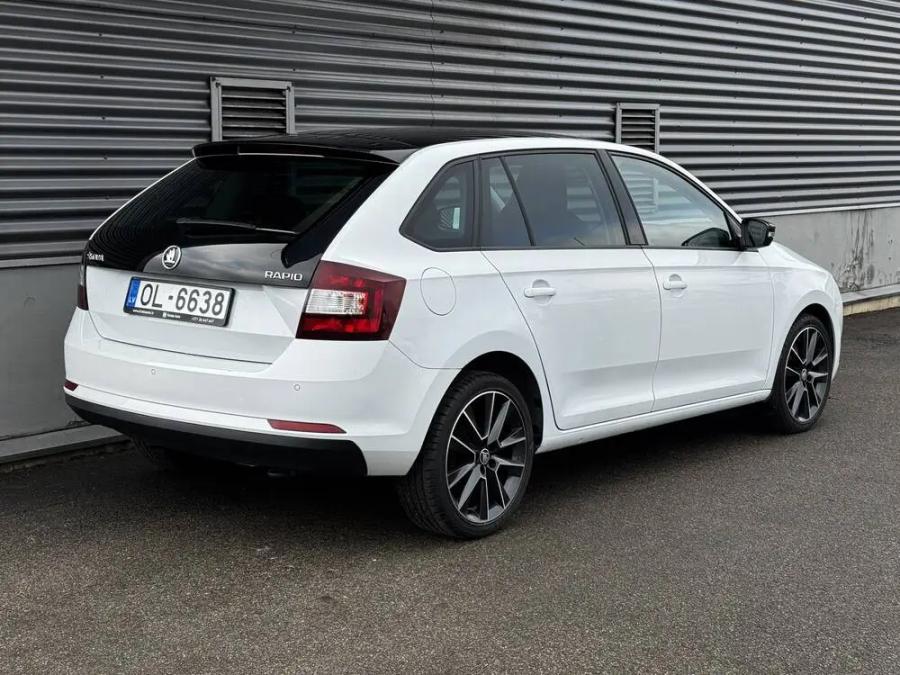 Balts Skoda Rapid 2015 Rīga, ar dzinēja tilpumu 1.20 L un nobraukumu 260 tūkst. km par 6200 €, foto 6 vietnē AUTOMOTO.COM.LV