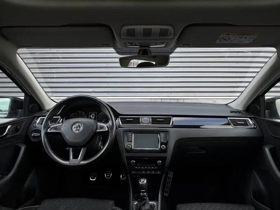 Balts Skoda Rapid 2015 Rīga, ar dzinēja tilpumu 1.20 L un nobraukumu 260 tūkst. km par 6200 €, foto 15 vietnē AUTOMOTO.COM.LV