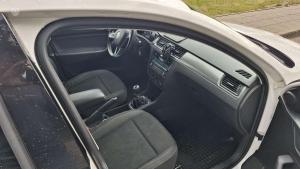 Balts Skoda Rapid 2015 Viļņa, ar dzinēja tilpumu 1.60 L un nobraukumu 165 tūkst. km par 4900 €, foto 9 vietnē AUTOMOTO.COM.LV