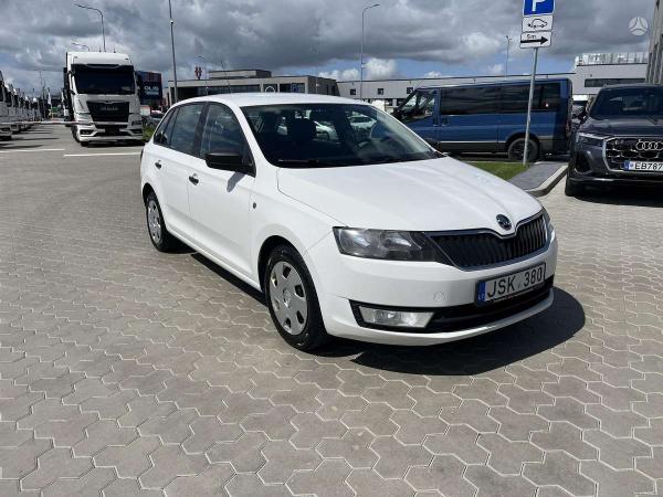 Balts Skoda Rapid 2015 Kauņa, ar dzinēja tilpumu 1.20 L un nobraukumu 280 tūkst. km par 3650 €, foto 2 vietnē AUTOMOTO.COM.LV
