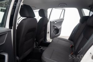 White Skoda Rapid 2015 in Tallinn, with an engine capacity of 1.20 L and mileage of 89 thousand km for 5999 €, photo 11 on AUTOMOTO.COM.LV