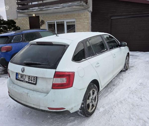 Balts Skoda Rapid 2016 Panevēža, ar dzinēja tilpumu 1.42 L un nobraukumu 143 tūkst. km par 5500 €, foto 5 vietnē AUTOMOTO.COM.LV