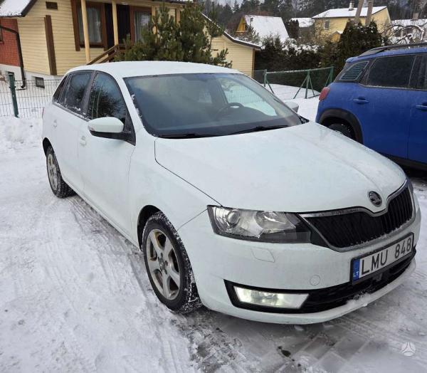 Balts Skoda Rapid 2016 Panevēža, ar dzinēja tilpumu 1.42 L un nobraukumu 143 tūkst. km par 5500 €, foto 7 vietnē AUTOMOTO.COM.LV