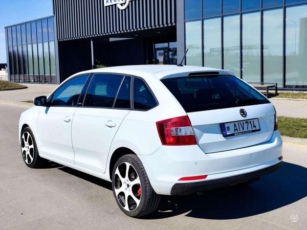 Balts Skoda Rapid 2016 Šauļi, ar dzinēja tilpumu 1.40 L un nobraukumu 174 tūkst. km par 6950 €, foto 5 vietnē AUTOMOTO.COM.LV