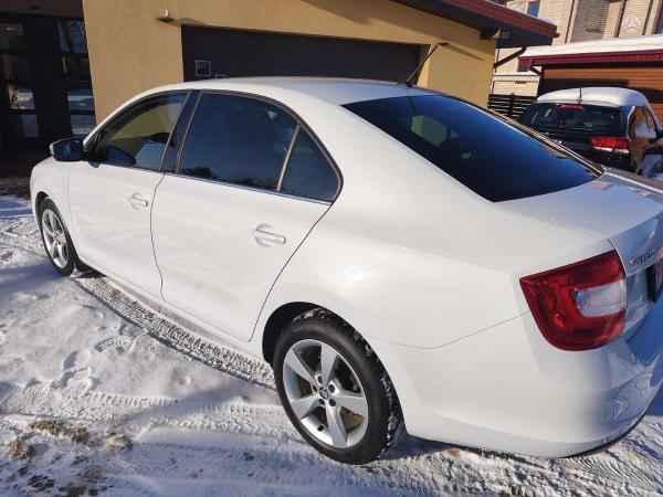 White Skoda Rapid 2017 in Siauliai, with an engine capacity of 1.20 L and mileage of 148 thousand km for 8100 €, photo 4 on AUTOMOTO.COM.LV