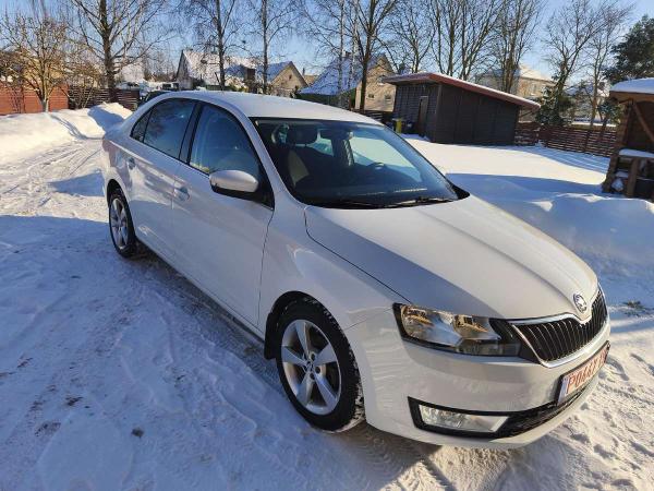 White Skoda Rapid 2017 in Siauliai, with an engine capacity of 1.20 L and mileage of 148 thousand km for 8100 €, photo 7 on AUTOMOTO.COM.LV