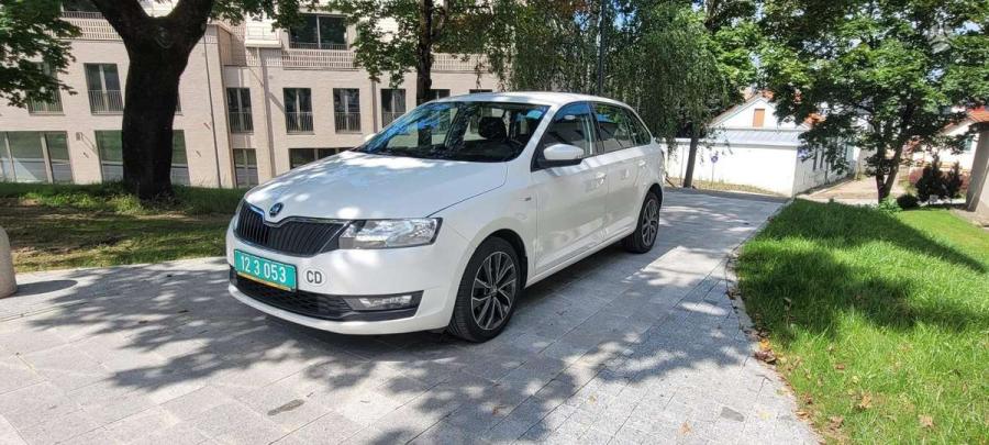 Balts Skoda Rapid 2017 Viļņa, ar dzinēja tilpumu 1.40 L un nobraukumu 223 tūkst. km par 5950 €, foto 4 vietnē AUTOMOTO.COM.LV