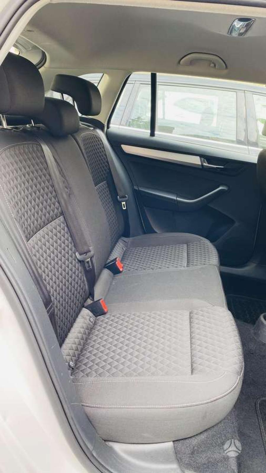 Balts Skoda Rapid 2017 Viļņa, ar dzinēja tilpumu 1.40 L un nobraukumu 223 tūkst. km par 5950 €, foto 18 vietnē AUTOMOTO.COM.LV