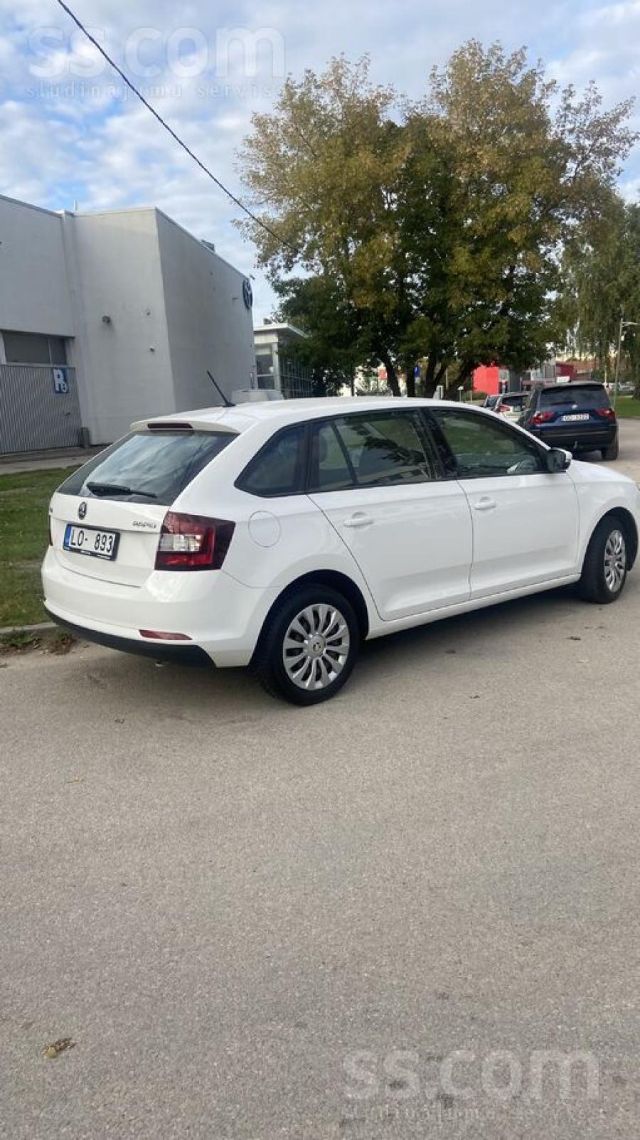 Белый Шкода Рапид 2018 в Рига, объемом двигателя 1.00 л и пробегом 209 тыс. км за 4700 €, фото 4 на AUTOMOTO.COM.LV