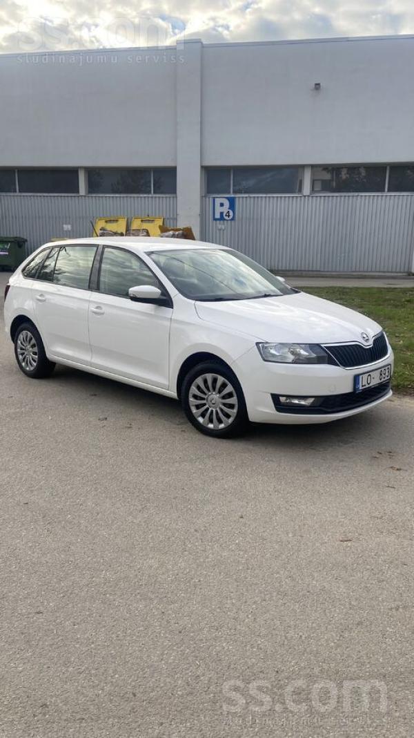 White Skoda Rapid 2018 in Riga, with an engine capacity of 1.00 L and mileage of 209 thousand km for 4700 €, photo 1 on AUTOMOTO.COM.LV