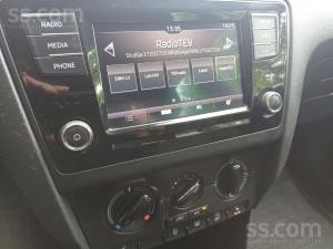 White Skoda Rapid 2019 in Riga, with an engine capacity of 1.00 L and mileage of 239 thousand km for 4990 €, photo 13 on AUTOMOTO.COM.LV