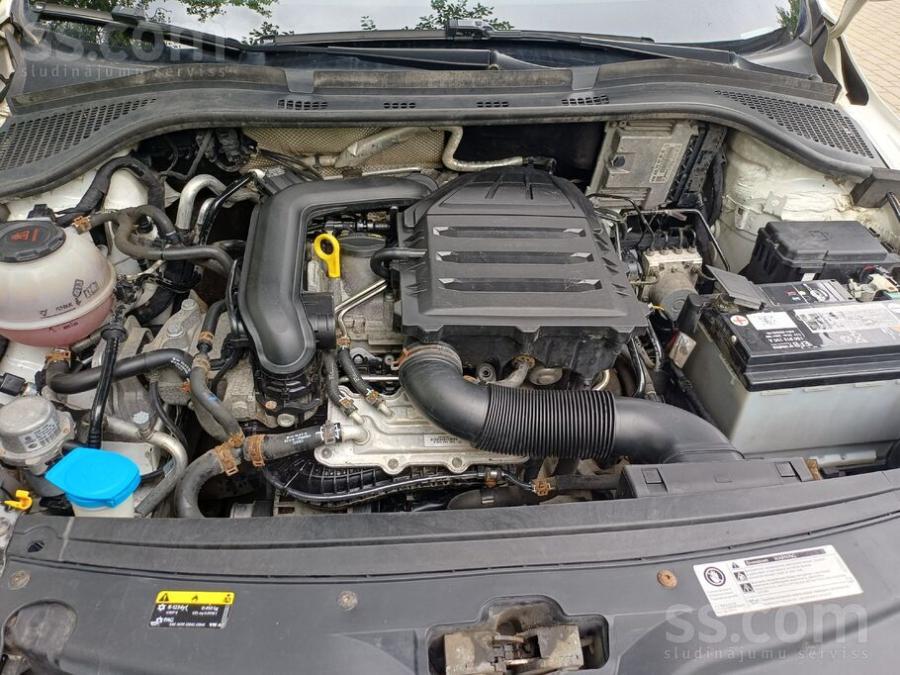 White Skoda Rapid 2019 in Riga, with an engine capacity of 1.00 L and mileage of 239 thousand km for 4990 €, photo 22 on AUTOMOTO.COM.LV