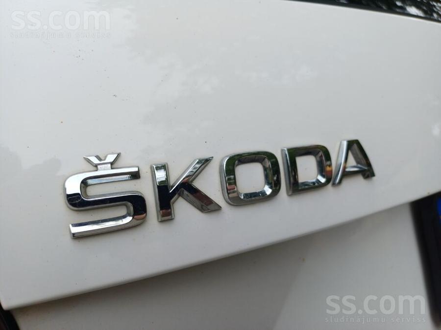 White Skoda Rapid 2019 in Riga, with an engine capacity of 1.00 L and mileage of 239 thousand km for 4990 €, photo 27 on AUTOMOTO.COM.LV