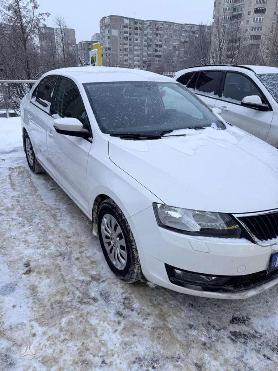 Balts Skoda Rapid 2017 Viļņa, ar dzinēja tilpumu 1.00 L un nobraukumu 119 tūkst. km par 7000 €, foto 1 vietnē AUTOMOTO.COM.LV