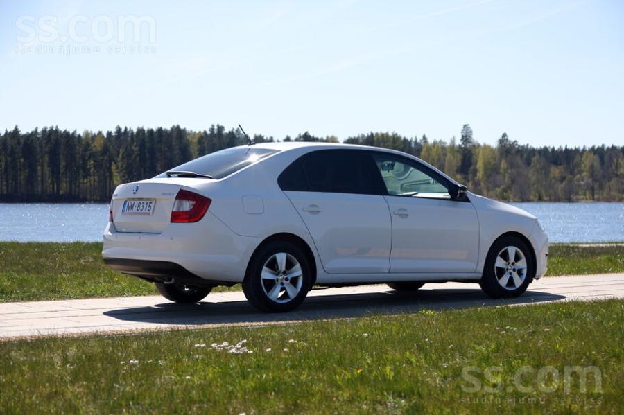 Balts Skoda Rapid 2017 Ogre, ar dzinēja tilpumu 1.50 L un nobraukumu 218 tūkst. km par 8000 €, foto 1 vietnē AUTOMOTO.COM.LV