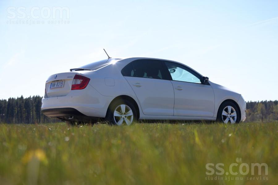 Balts Skoda Rapid 2017 Ogre, ar dzinēja tilpumu 1.50 L un nobraukumu 218 tūkst. km par 8000 €, foto 8 vietnē AUTOMOTO.COM.LV