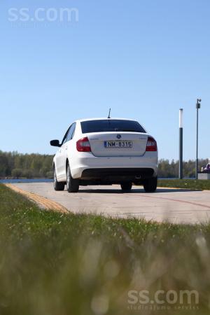 Balts Skoda Rapid 2017 Ogre, ar dzinēja tilpumu 1.50 L un nobraukumu 218 tūkst. km par 8000 €, foto 11 vietnē AUTOMOTO.COM.LV