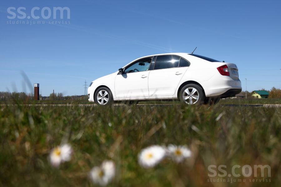Balts Skoda Rapid 2017 Ogre, ar dzinēja tilpumu 1.50 L un nobraukumu 218 tūkst. km par 8000 €, foto 12 vietnē AUTOMOTO.COM.LV