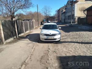Balts Skoda Rapid 2014 Rīga, ar dzinēja tilpumu 1.60 L un nobraukumu 0 tūkst. km par 2000 €, foto  vietnē AUTOMOTO.COM.LV