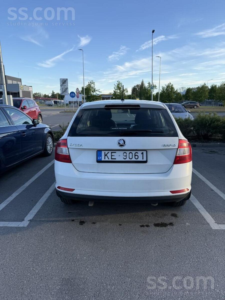 Balts Skoda Rapid 2015 Rīga, ar dzinēja tilpumu 1.60 L un nobraukumu 271 tūkst. km par 4750 €, foto 4 vietnē AUTOMOTO.COM.LV