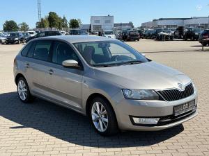 Yellow Skoda Rapid 2014 in Marijampole, with an engine capacity of 1.20 L and mileage of 188 thousand km for 2650 €, photo  on AUTOMOTO.COM.LV