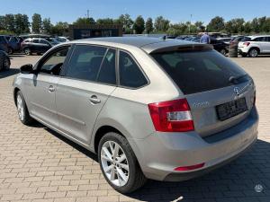 Dzeltens Skoda Rapid 2014 Marijampole, ar dzinēja tilpumu 1.20 L un nobraukumu 188 tūkst. km par 2650 €, foto 6 vietnē AUTOMOTO.COM.LV