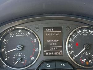 Dzeltens Skoda Rapid 2014 Marijampole, ar dzinēja tilpumu 1.20 L un nobraukumu 188 tūkst. km par 2650 €, foto 15 vietnē AUTOMOTO.COM.LV